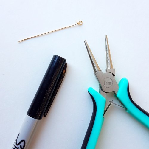 Make Consistent Simple Loops for Bead Links | Tools For Wire Jewelry